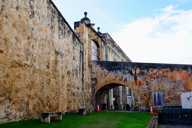 El Morro and San Cristobal Castles Old San Juan Walking Tour - The Sum Up: Why This Tour Is Worth Considering