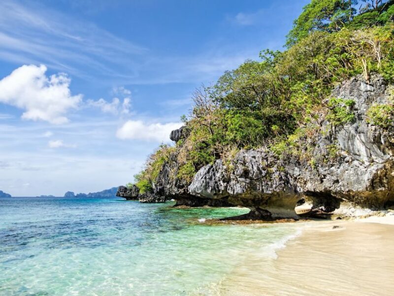 El Nido: Full-Day Premium Island Hopping Catamaran Cruise - FAQ