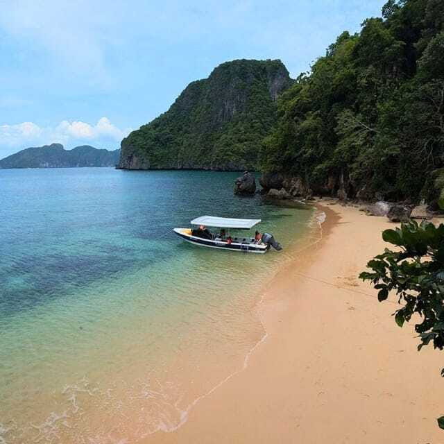El Nido: Island Hopping Tour B Snake Island with transfer - FAQ