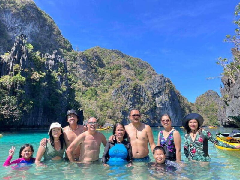 EL NIDO: Private Island Hopping Tour A with BUFFET LUNCH - Key Points