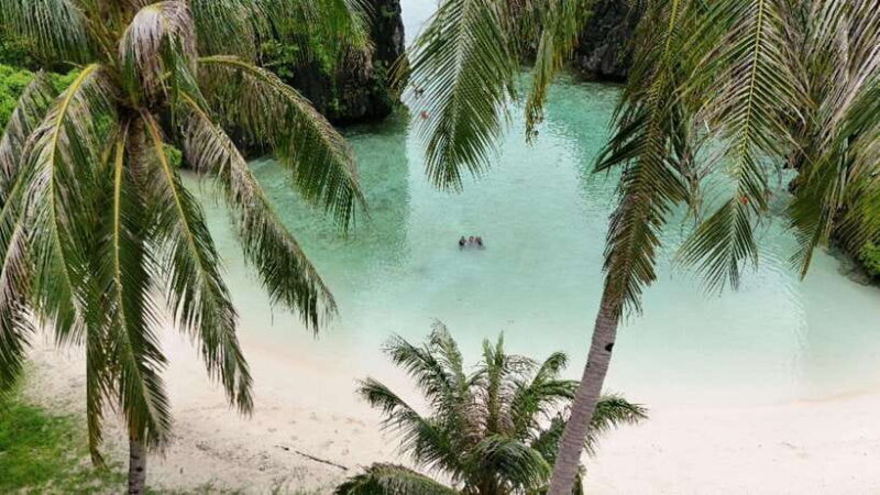 El Nido: Private Tour B with Snake Island and Caves - Key Points