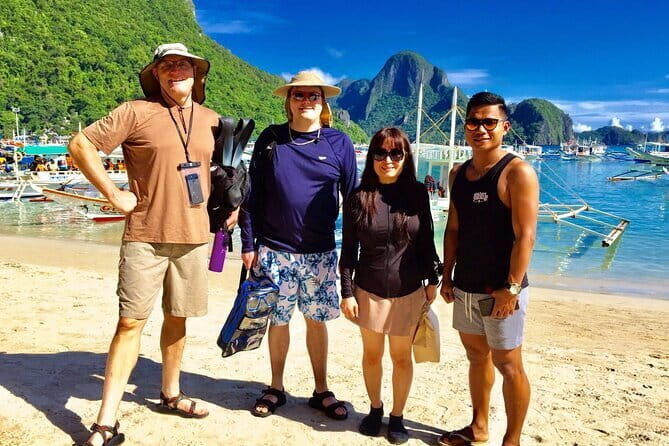 El Nido Private Tour D with Lunch - FAQ