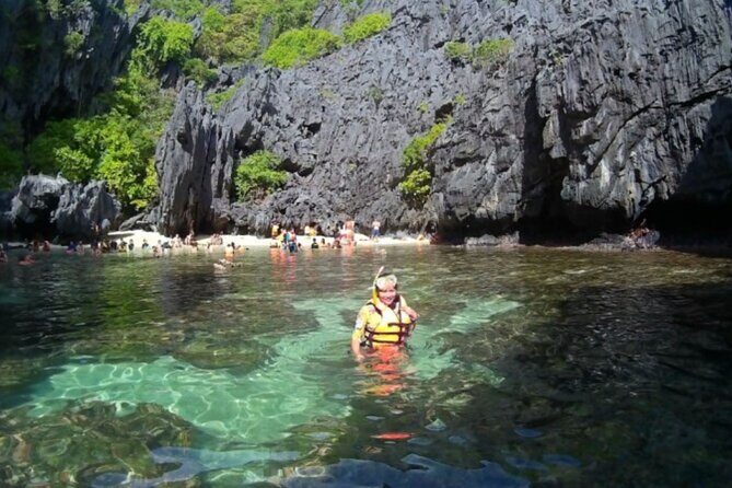 El Nido Shrine and Beach Escapade Private Tour - Authentic Experiences and Practical Insights