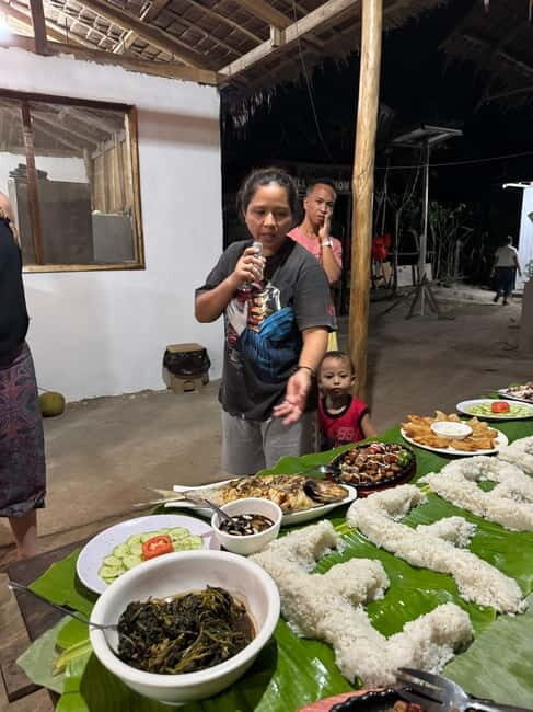 El Nido, Sibaltan: Family Dinner, Bonfire and Karaoke - An In-Depth Look at the Experience