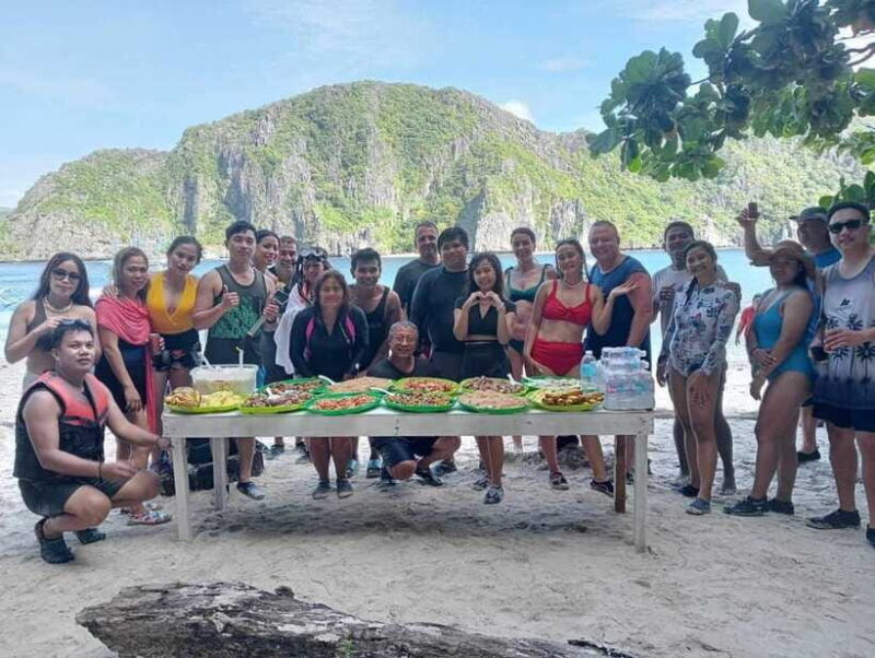 El Nido Tour C: Explore Hidden & Secret Beach Adventure - Tour Wrap-up at Dockyard