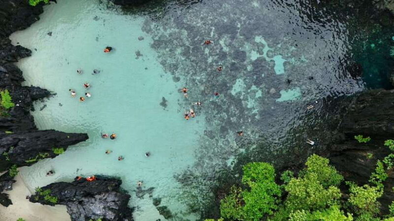 El Nido:Private Tour D with Highlights Small & Cadlao Lagoon - What’s Included and What’s Not