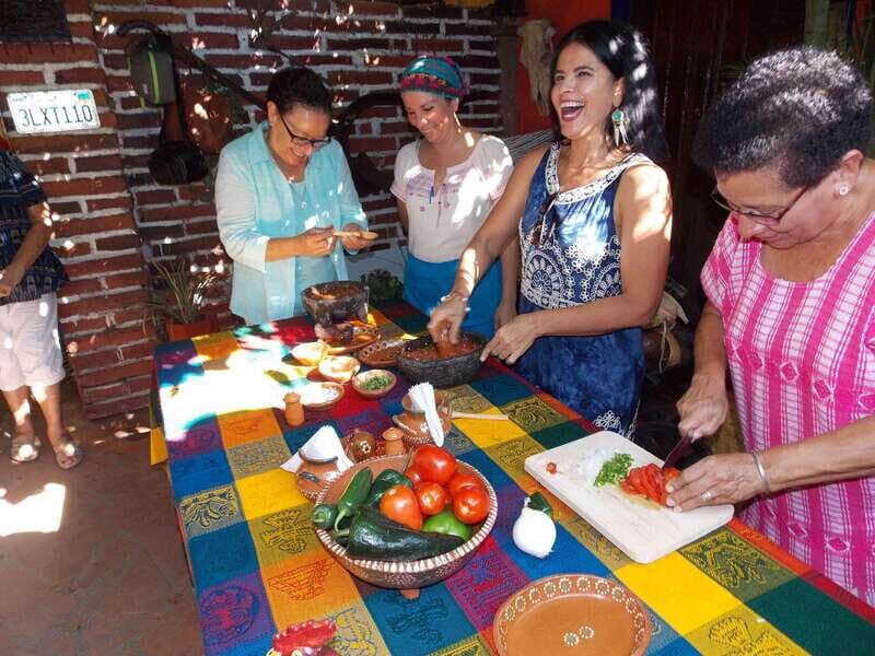 El Quelite: Molcajete Salsa and Tortilla Making Workshop - Tour of the Brick Oven Bakery
