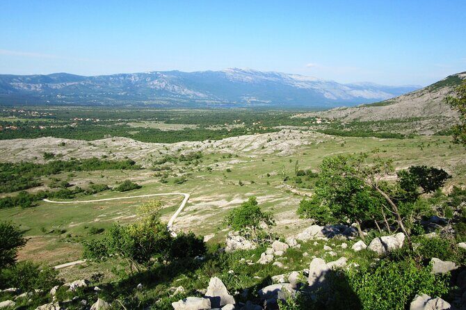 Electric bike - day rentals Split, Sinj - The Sum Up: Who Will Love This Experience