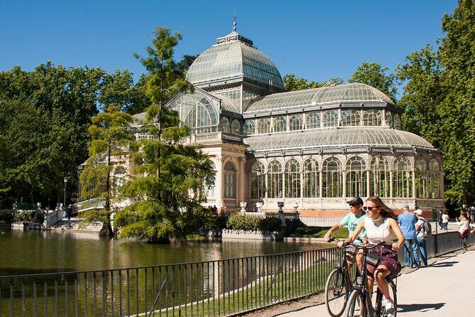 Electric Bike Rental with Phone Holder and Self Guided Tour - An Introduction to the Experience