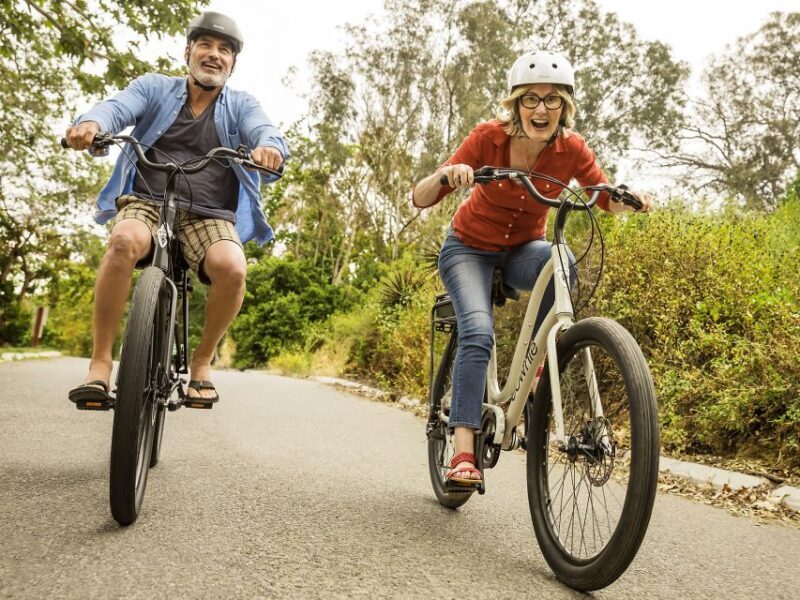 Electric City Bike Rental with Hotel Delivery - Who Should Consider This Experience?