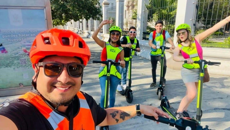 "Electric Scooter tour" in Monterrey down town with guide - Introduction: The Charm of a Scooter Adventure in Monterrey