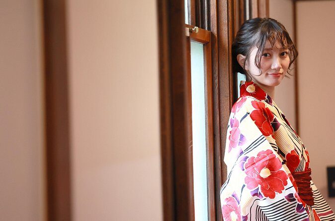 Elegant Kimono Photoshoot at Historic Nagayama Residence Sapporo - Who Will Enjoy This?