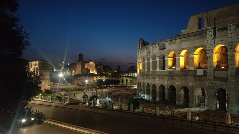 Elegant Rome by night tour and dinner in a local restaurant - Key Points