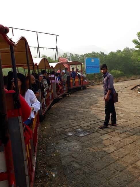 Elephanta Caves Half-Day Guided Tour - The Experience: What Travelers Say