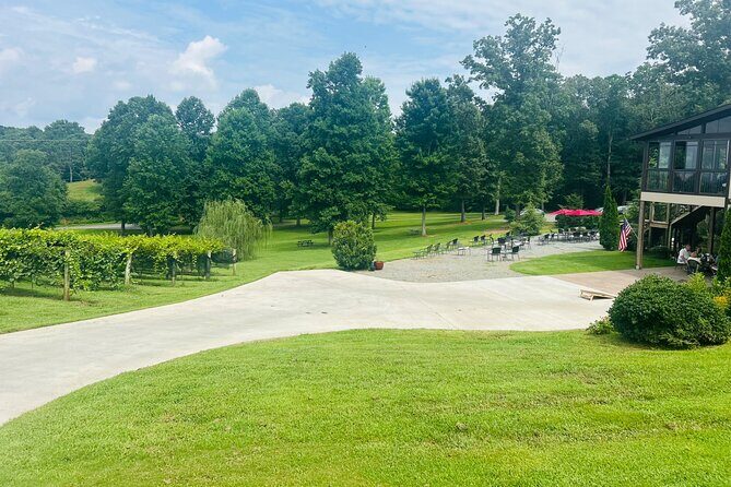 Elijay Three Vineyards Private Wine Tasting Tour from Atlanta - Transportation and Group Size