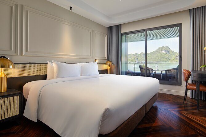 Elite of the Seas Ha Long Bay 6 Star Cruise Infinity Pool (3D/2N) - Who Should Consider This Cruise?