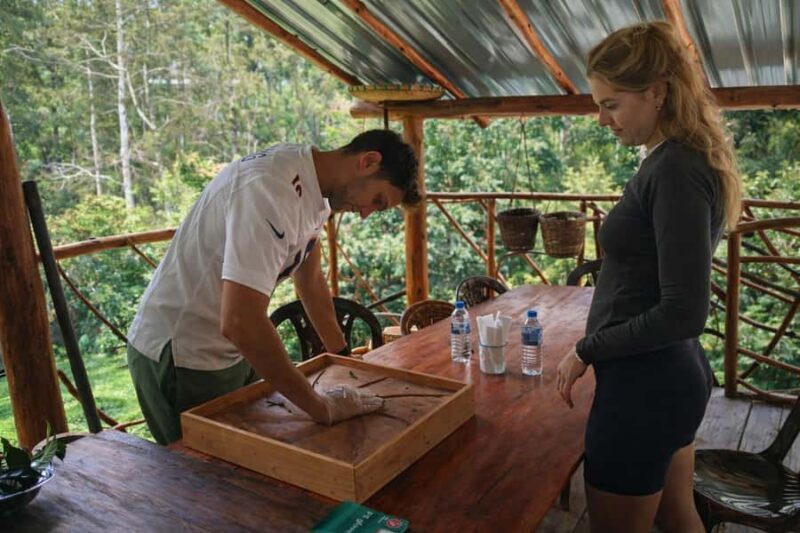 Ella: Hands-On Tea Making Experience with Tasting - Scenic Setting and Relaxed Pace