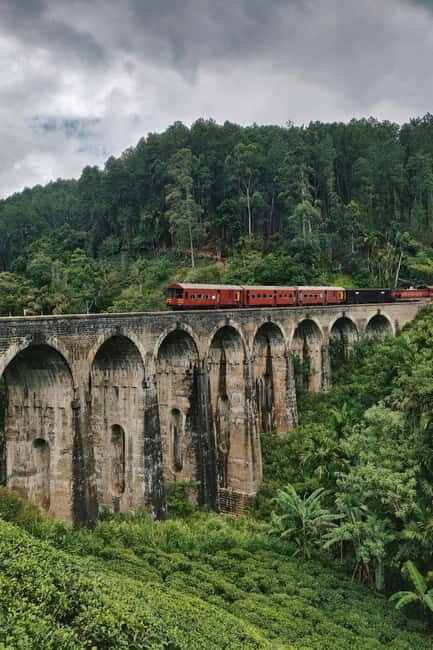Ella: Private Tour to Ella Rock, Nine Arches Bridge & More - Key Points