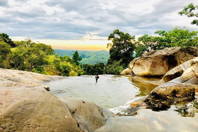 Ella Rock Hiking Tours ( sunrise-tour ,good morning tour,sunny afternoon tour ) - The Sum Up: Who Is This Tour Good For?