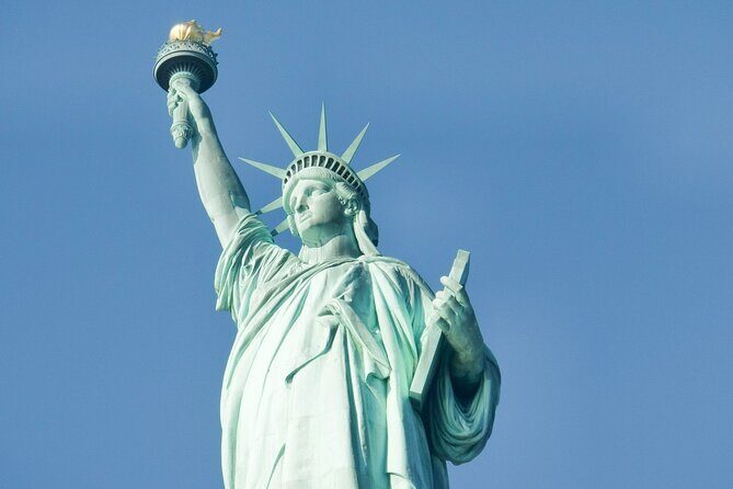 Ellis Island and Statue of Liberty Tour - An In-Depth Look at the Tour