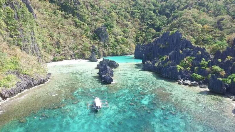 Elnido: Private Island Tour A with Picnic Lunch - Key Points