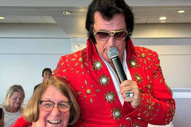 Elvis Dinner Show Cruise on Lake Minnetonka - An In-Depth Look at the Elvis Dinner Show Cruise