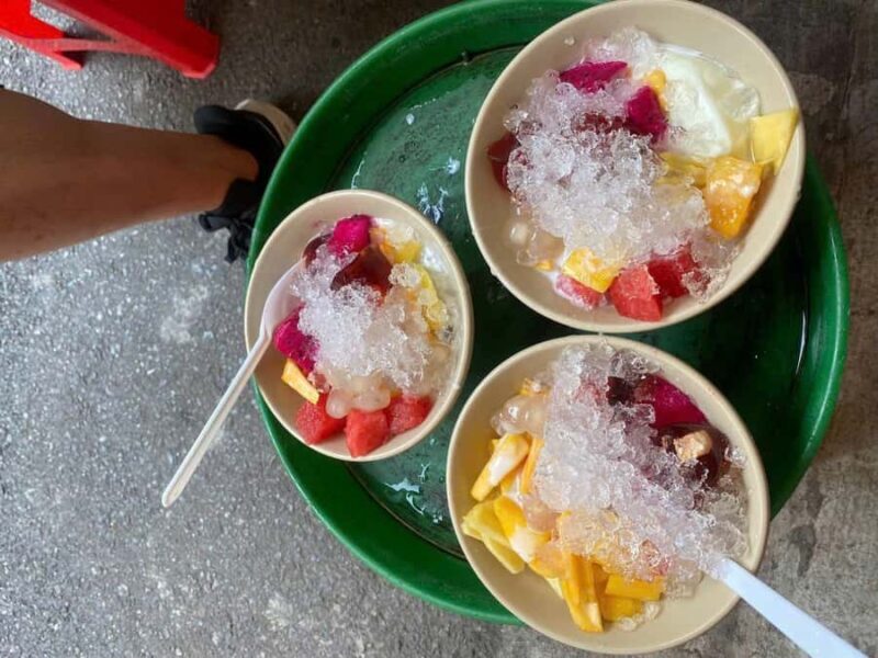 Set out on a delicious adventure through Hanois Old Quarter - A closer look at the Hanoi Old Quarter food tour