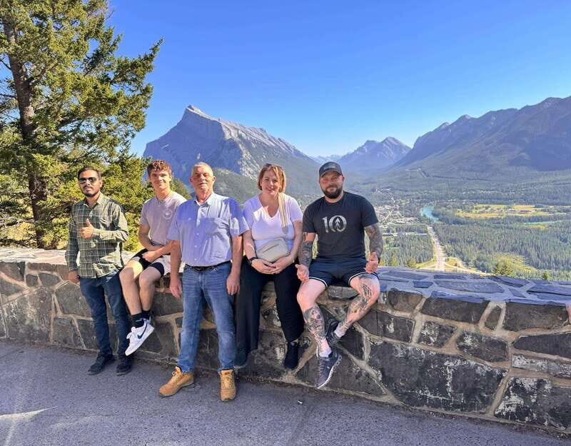 Emerald Lake, Lake Louise, Johnston Canyon & Banff Tour SUV - The Practicalities: Pricing, Duration, and What You Get