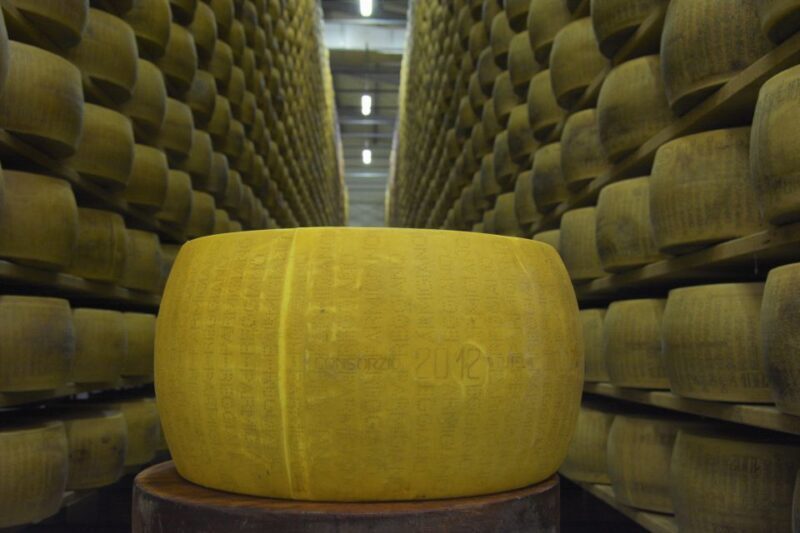 Emila-Romagna: Parmigiano, Prosciutto, Wine and Balsamic. - The Cheese Factory: Parmigiano Reggiano at Its Source