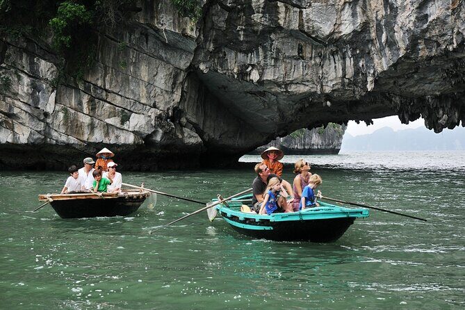 Emperor Cruise Halong: 3 Days 2 Nights Hideaway - A Closer Look at the Emperor Cruise Experience
