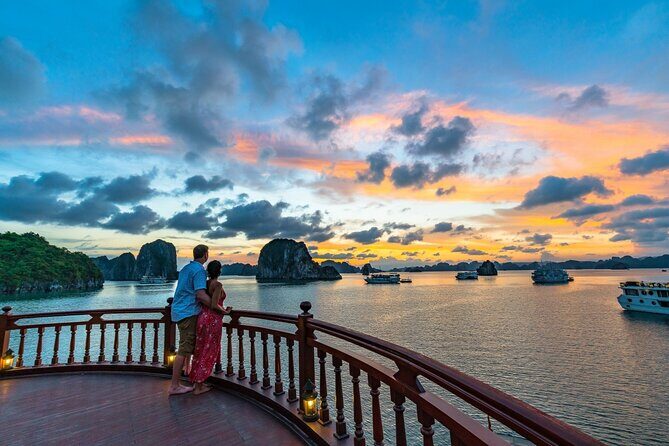 Emperor Cruise Halong: 3 Days 2 Nights Hideaway - Food and Beverage: A Culinary Journey on the Water