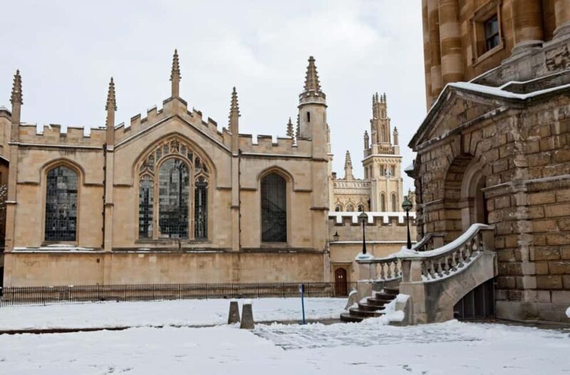 Enchanted Oxford: A Christmas Private Walking Tour - Who Will Love This Tour?
