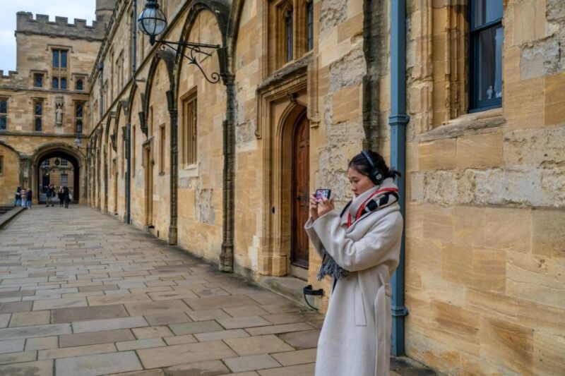 Enchanted Oxford: A Christmas Walking Tour - The Practicalities: What You Need to Know