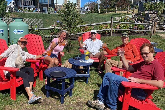 Enchanting Edmonton Scavenger Hunt - The Role of the Remote Guide