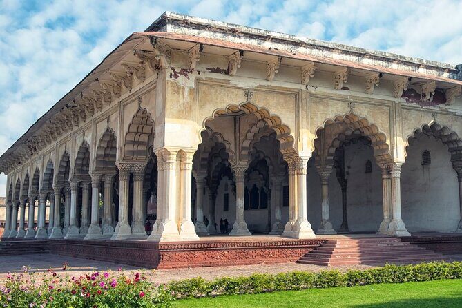 Enchanting Taj Mahal Same Day Tour by Gatiman Train From Delhi - Who Will Love This Tour?