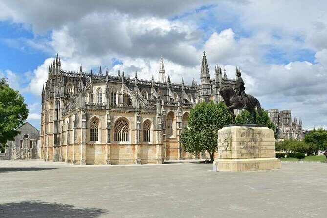 Enchantments of the Sanctuary of Fatima Batalha and Obidos in Lisbon - Who Should Take This Tour?