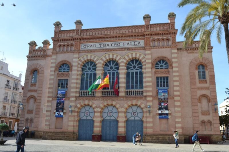 English Cádiz Tour: Walking Tour with Local Guide - An Authentic Introduction to Cádiz