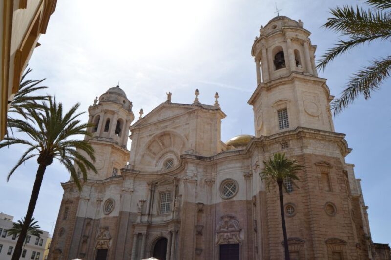 English Cádiz Tour: Walking Tour with Local Guide - Value for Money