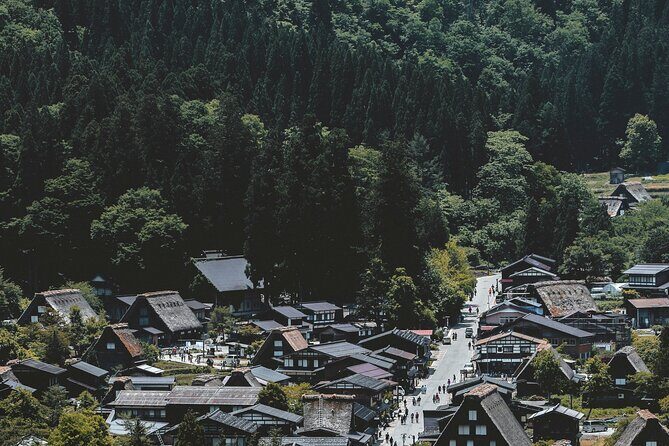 ENGLISH SPEAKING GUIDE - Private Half-Day Tour to Shirakawago - FAQ