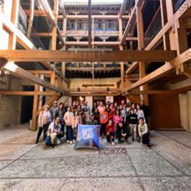 English Tour Toledo Complete with Patio-Palace House - Key Points
