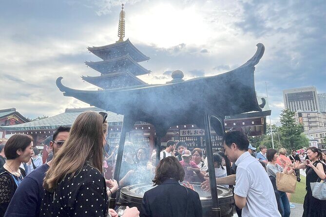 Enjoy a Small-Group Tour of Asakusa with a Local Guide - Exploring Sensoji Temple and Nakamise Streets
