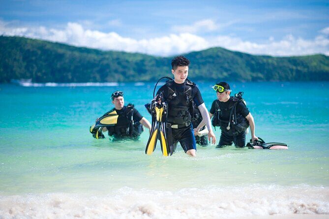 Enjoy Half Day Activities at Phuket Coral Island by Speedboat - An In-Depth Look at the Coral Island Experience
