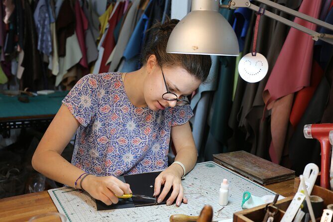 Enjoy & Learn - Making a Custom Clutch Bag in Leather Studio - Creating a Leather Clutch in Bangkok: A Crafting Experience Worth Remembering