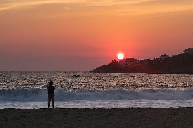 Enjoy Puerto Escondido with Beach and Nature from Oaxaca - Key Points