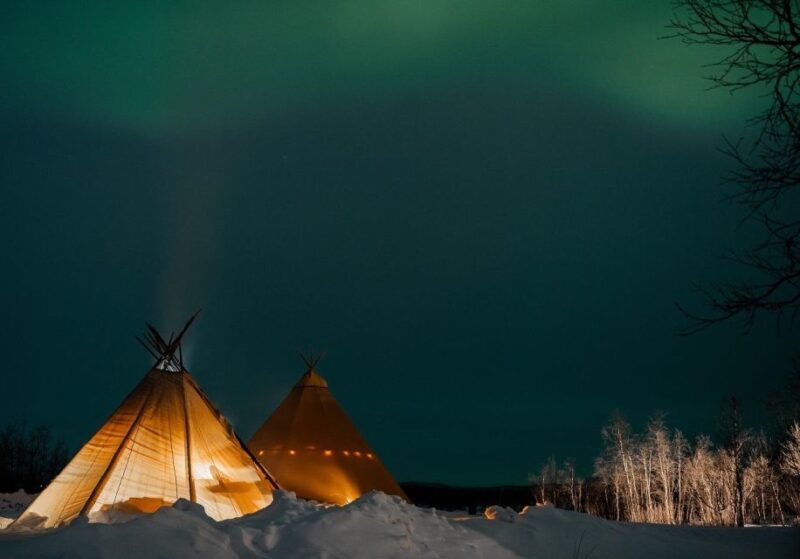 Enjoy the Aurora Show on top of the mountain inc tipi dinner - Who Should Consider This Tour?