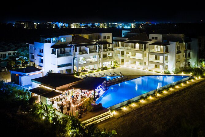 Enjoy the Hard Rock Style: Dinner & Casino! - Starting Point: Pizzart by BellaNapoli