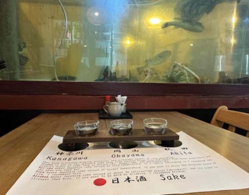Enoshima: Japanese Sake Tasting Experience - Meeting Point and Atmosphere