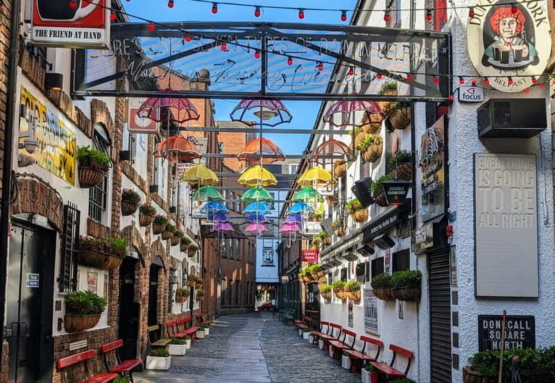 Entdecken Sie Belfast- Deutschsprachige Walking tour - Discovering Belfast with a Guided Footsteps