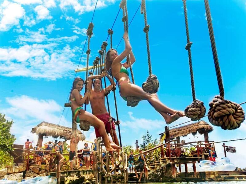 Entrance to Xel-Há Park with Food and Open Bar Included - The Setting and Environment