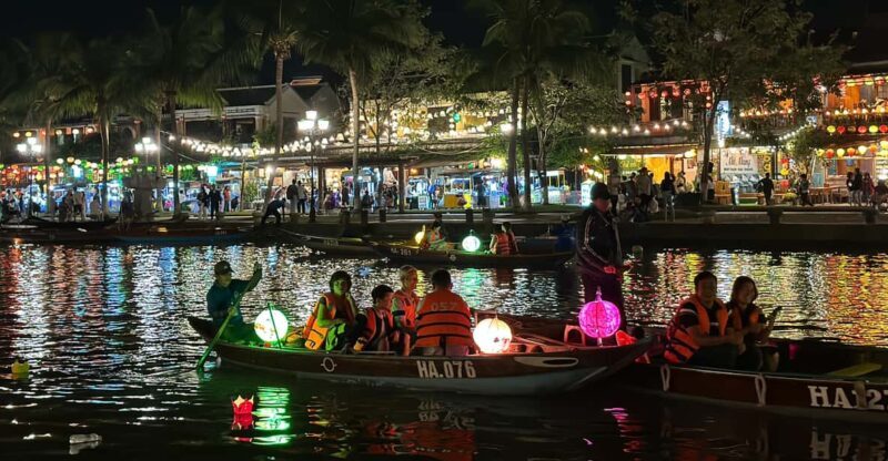 Entry Ticket: 45 minutes Traditional Boat trip on Hoai River - Authenticity and Practicality